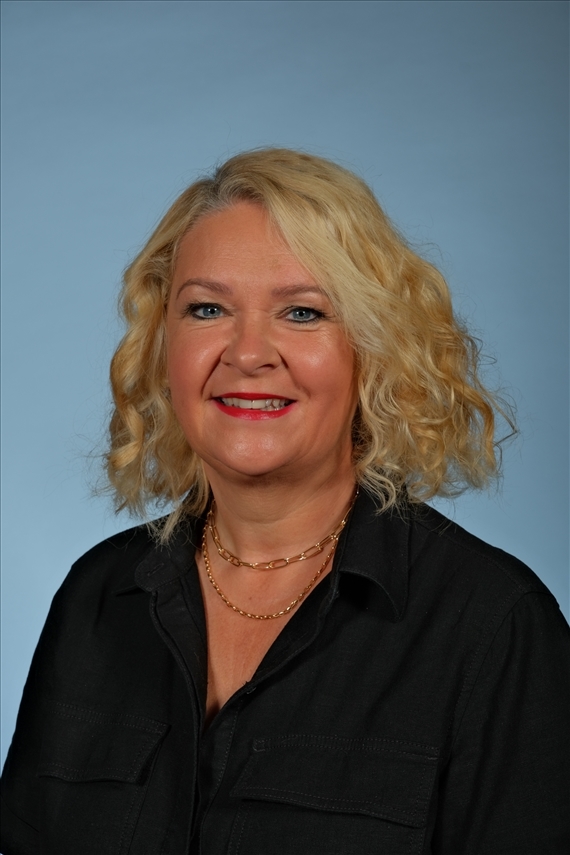 Holy Trinity Church of England Primary School - Staff